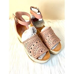 Indigo | Shoes | Indigo Rd Light Pink Jordie Espadrille 7 | Poshmark